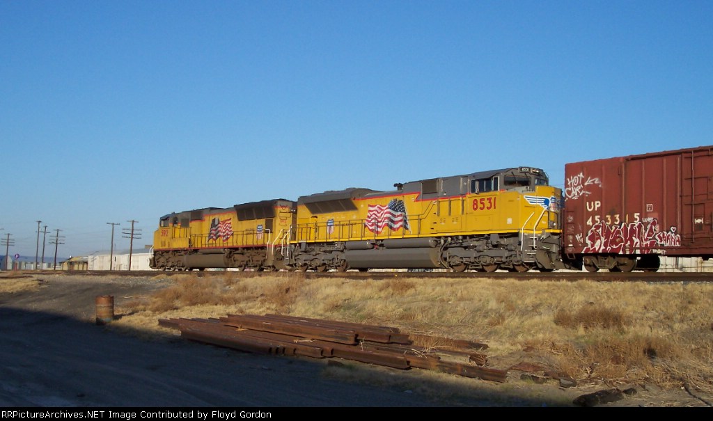 Westbound UP freight lead by UP 5192 and UP 8531